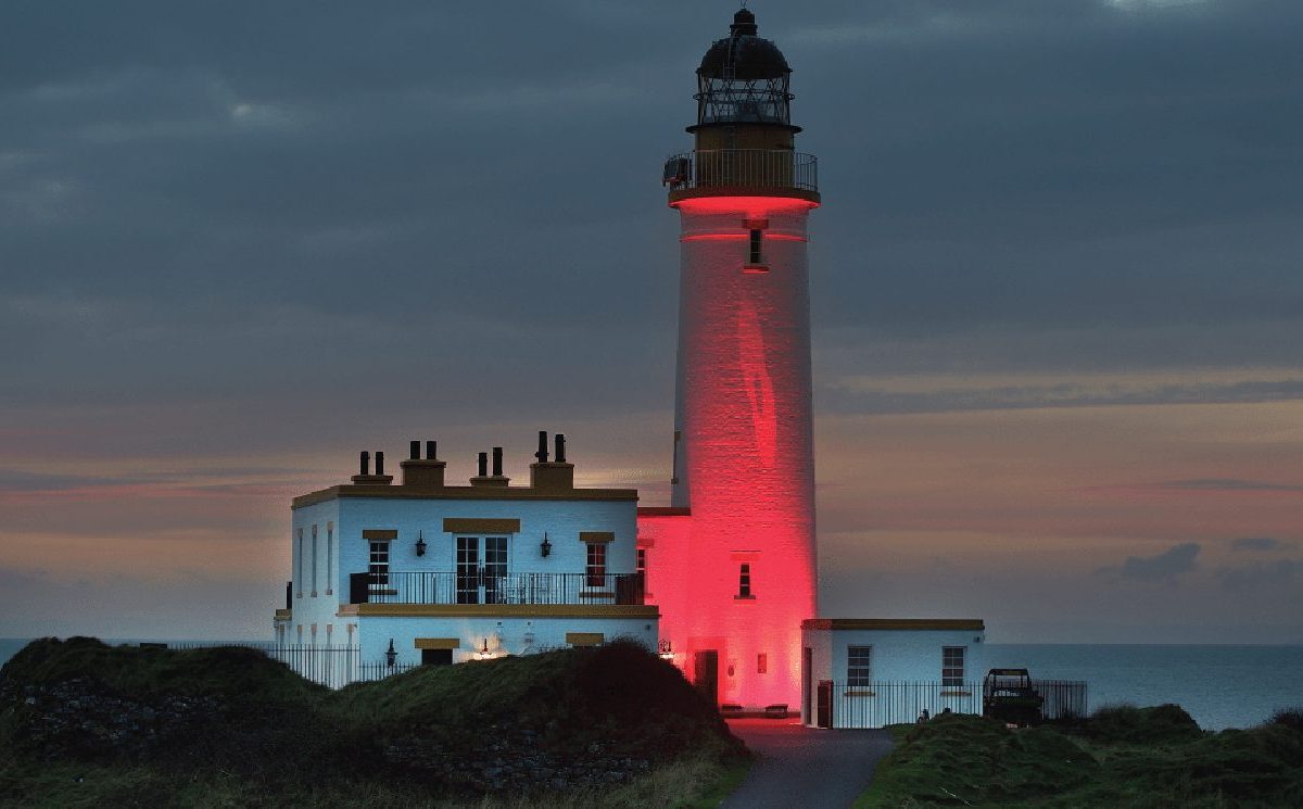 Turnberry Lighthouse beams - Sportsvibe