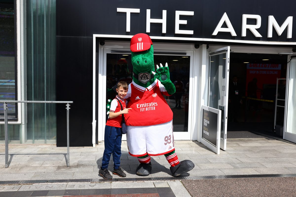 Arsenal mascot Gunnersaurus paid 56% more than average WSL player ...
