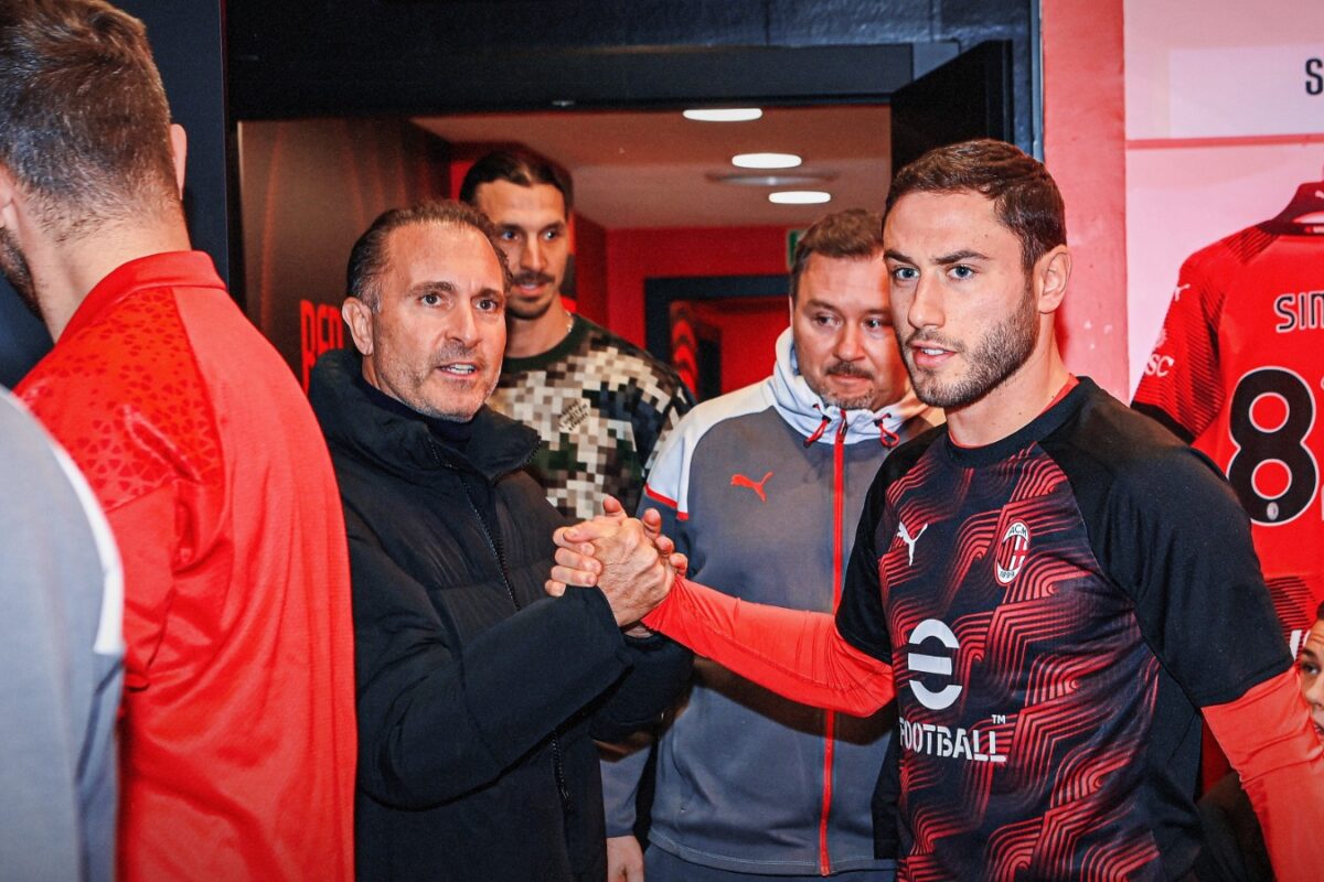 Christian Pulisic receives Serie A Player of the Month Award - Sportsvibe