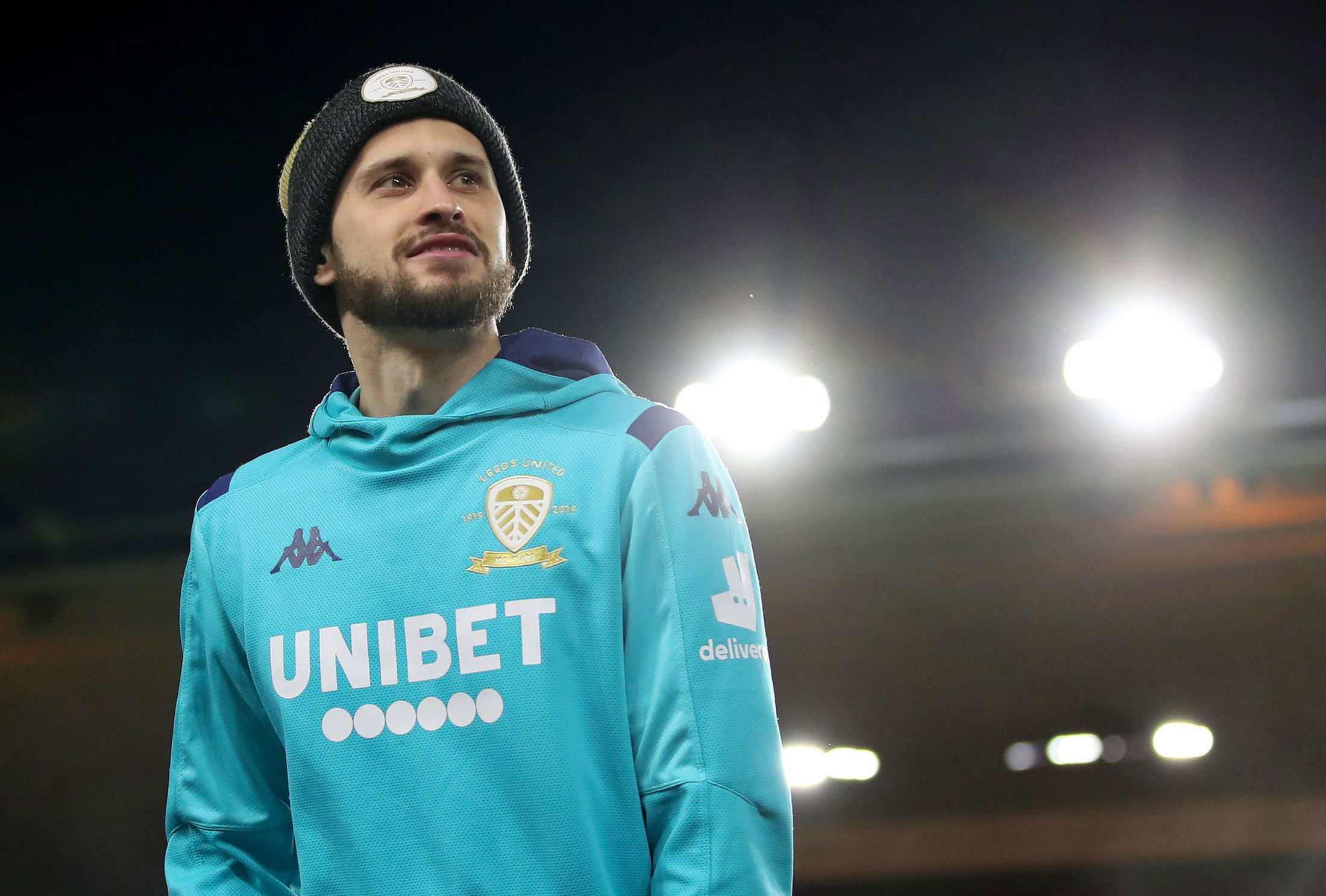 ‘Klich looks like a million bucks’ - Major Leeds United update has ...