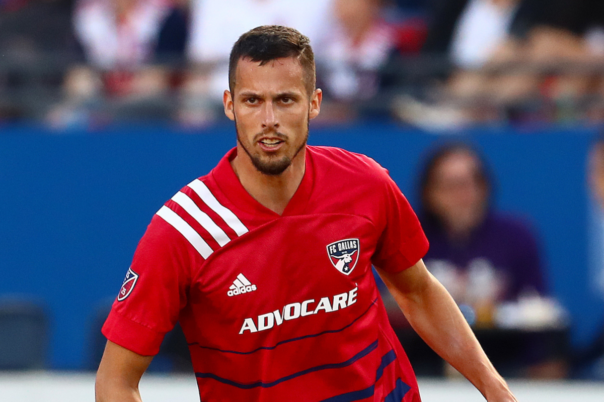 Toronto FC sign former FC Dallas captain, three-time MLS All-Star Matt ...