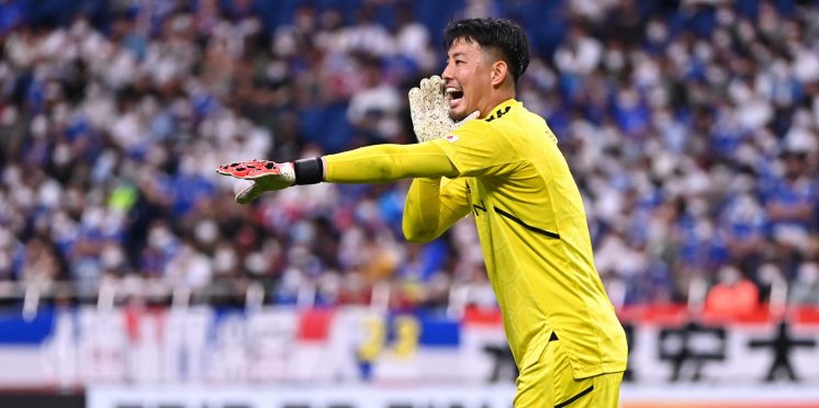 Vancouver Whitecaps officially sign Japanese goalkeeper Yohei Takaoka ...