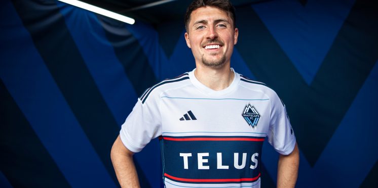 Vancouver Whitecaps unveil new 2023 jersey with Telus replacing Bell as ...