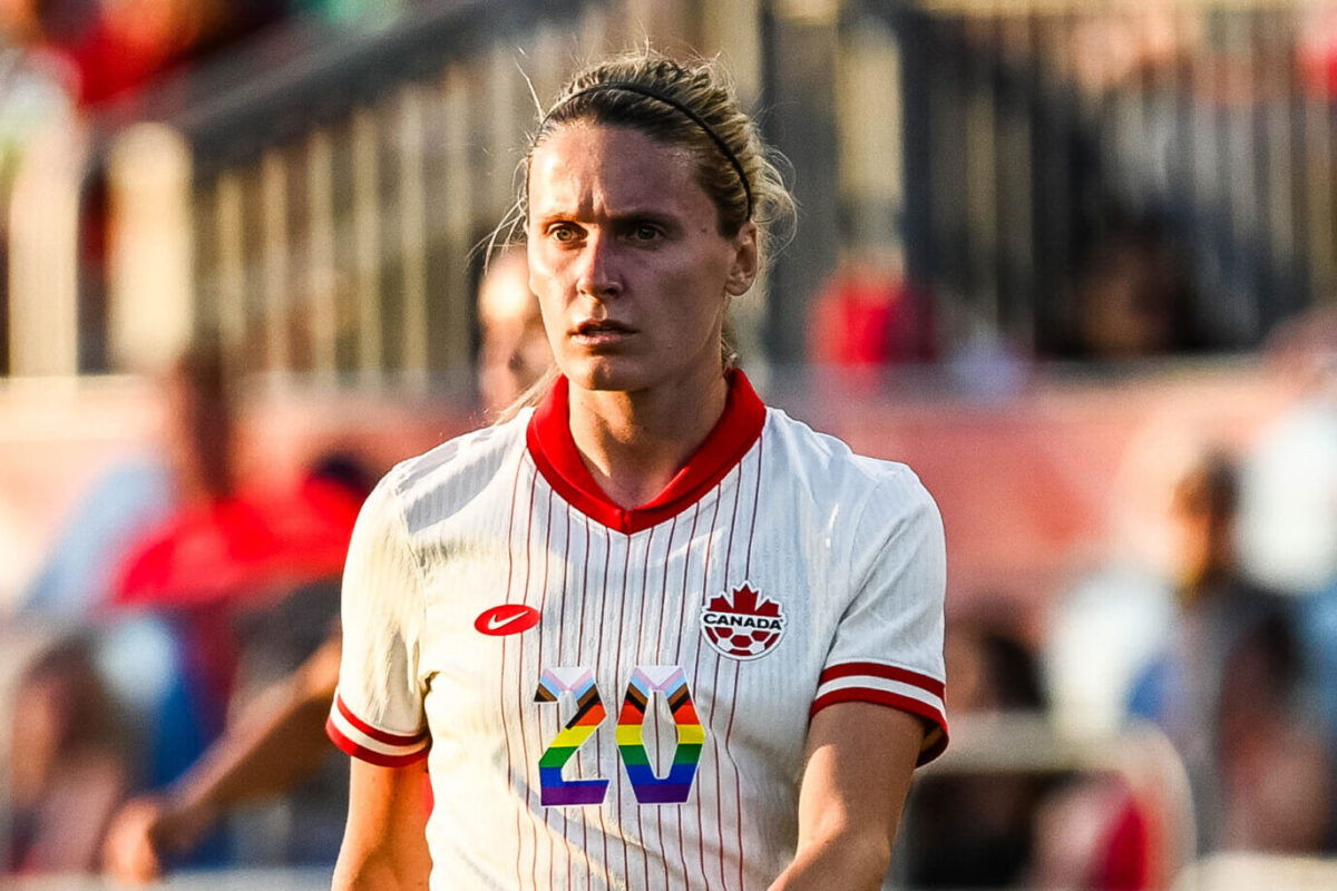 Canada favourite Cloé Lacasse tears ACL