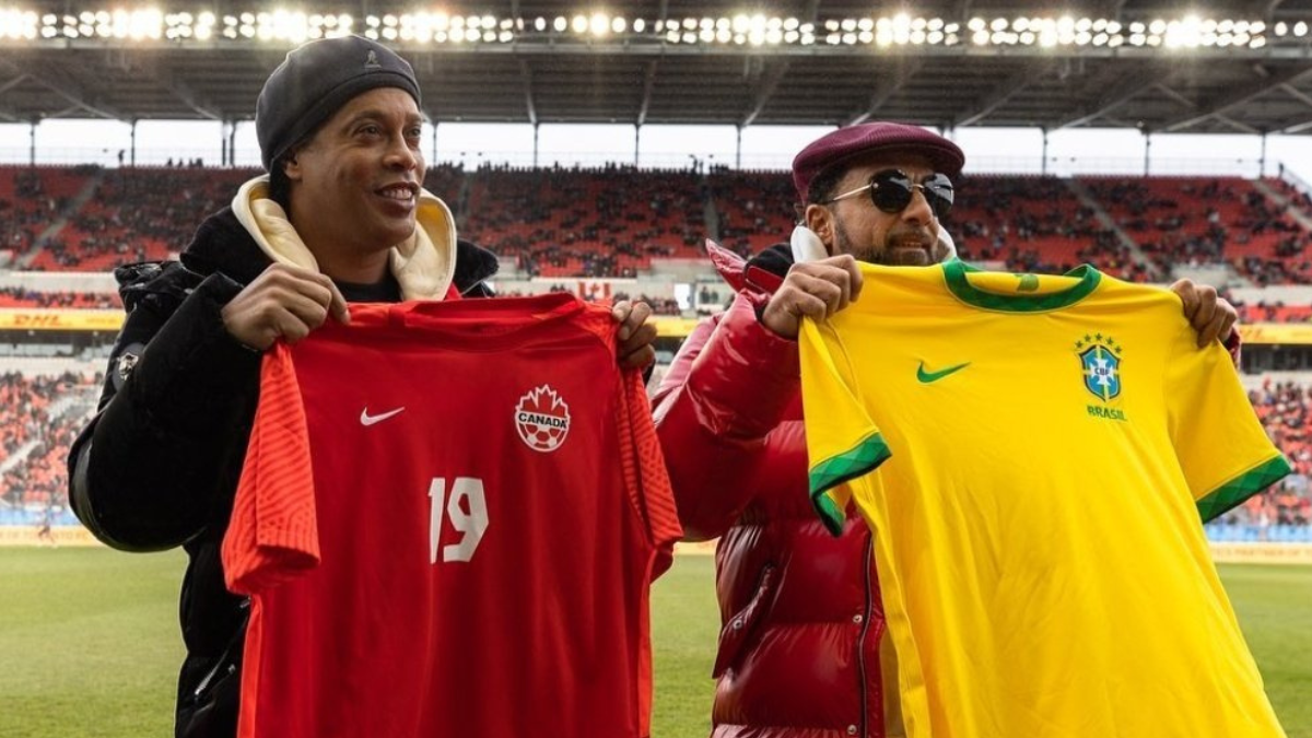 Ronaldinho slams Brazil squad as 'one of the worst teams'