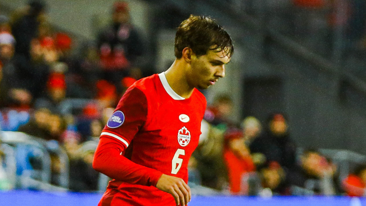 Anderlecht want to sign Canada midfielder Niko Sigur: reports