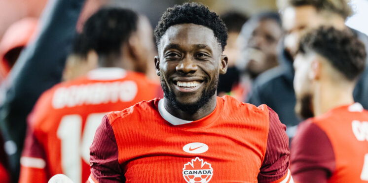 At age 25, can Alphonso Davies become as beloved as Vladdy Jr.?