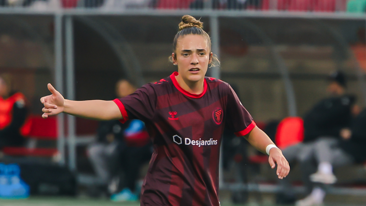 Kaylee Hunter earns first CanWNT call-up, Casey Stoney names Sydney ...