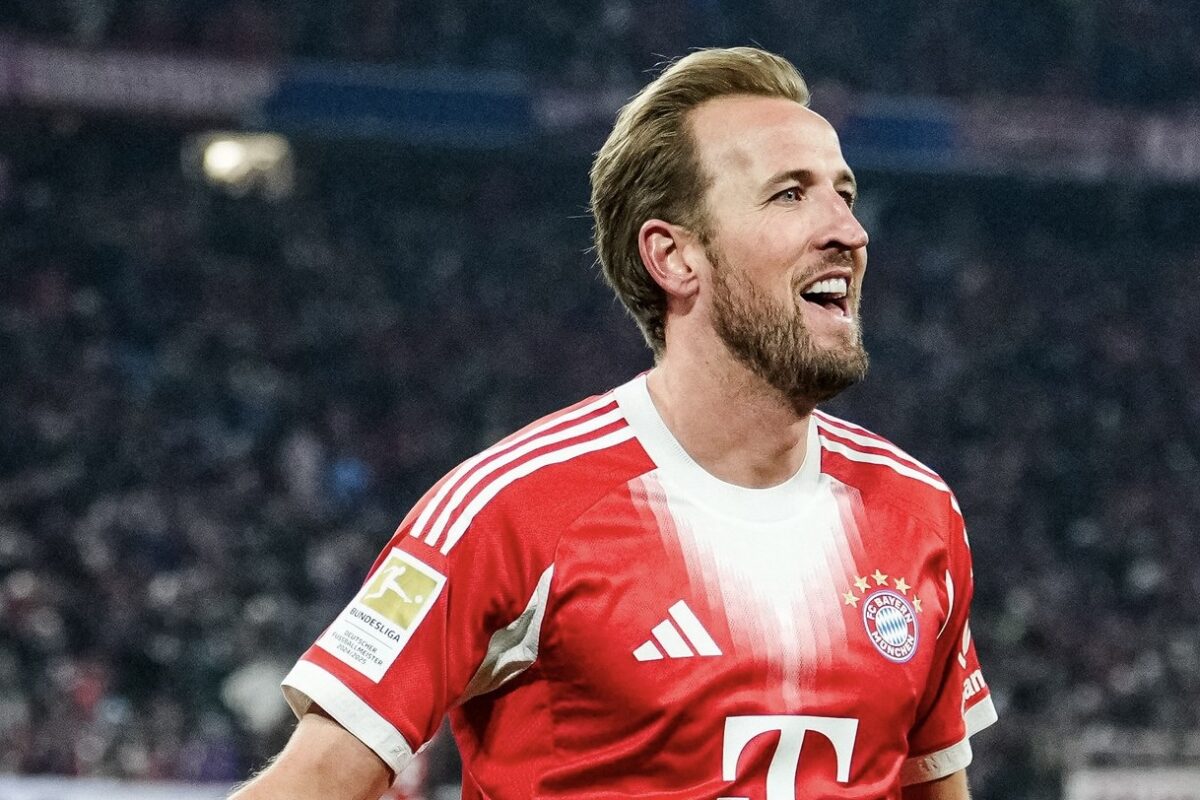 Alphonso Davies-less Bayern Munich thrash Wolfsburg 8-1 - Canadian ...