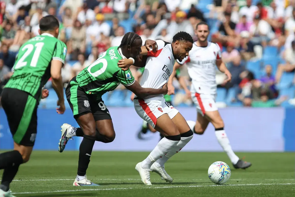 Canada's Kone stars as Sassuolo upset AC Milan