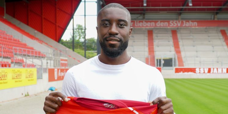 Toronto Fc Sign Towering German Forward Prince Owusu Waking The Red 