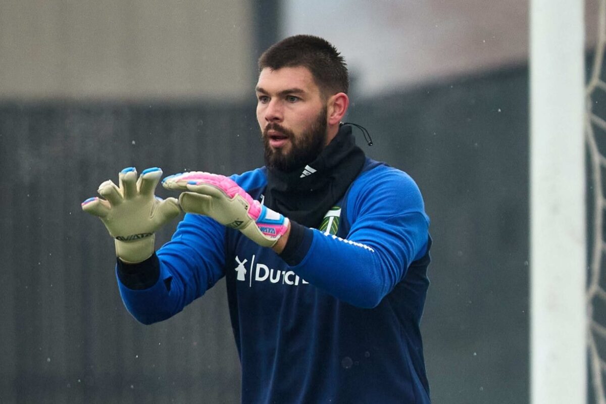 Canada goalkeeper Maxime Crépeau officially joins Canadian revolution ...