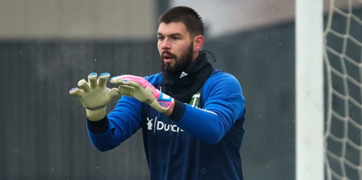 Canada goalkeeper Maxime Crépeau officially joins Canadian revolution at Portland Timbers after ...