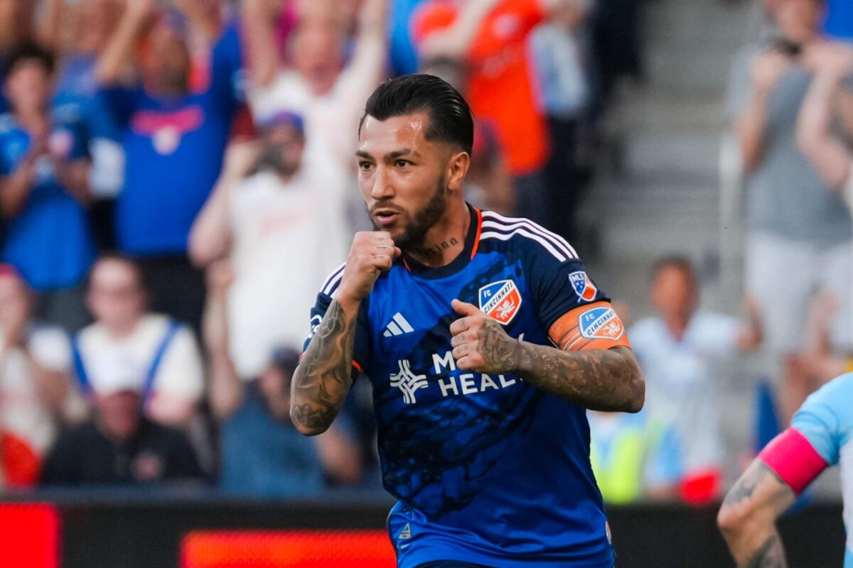 FC Dallas buy Luciano Acosta from FC Cincinnati for $5M