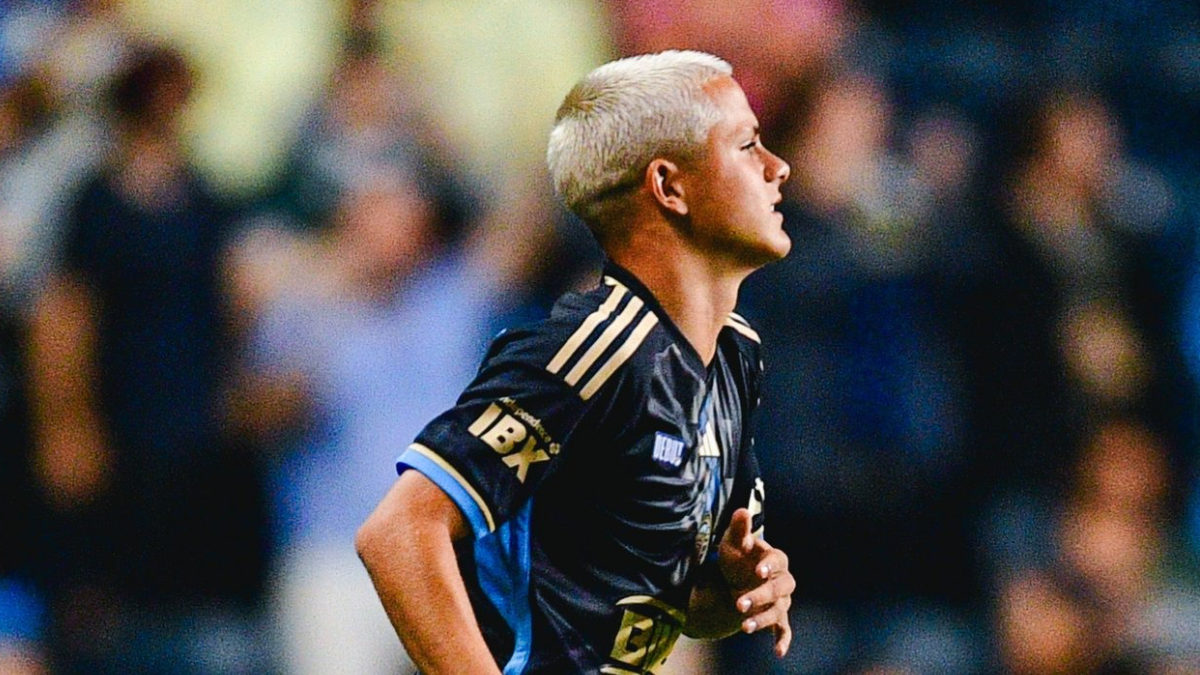 14-year-old Cavan Sullivan makes MLS debut
