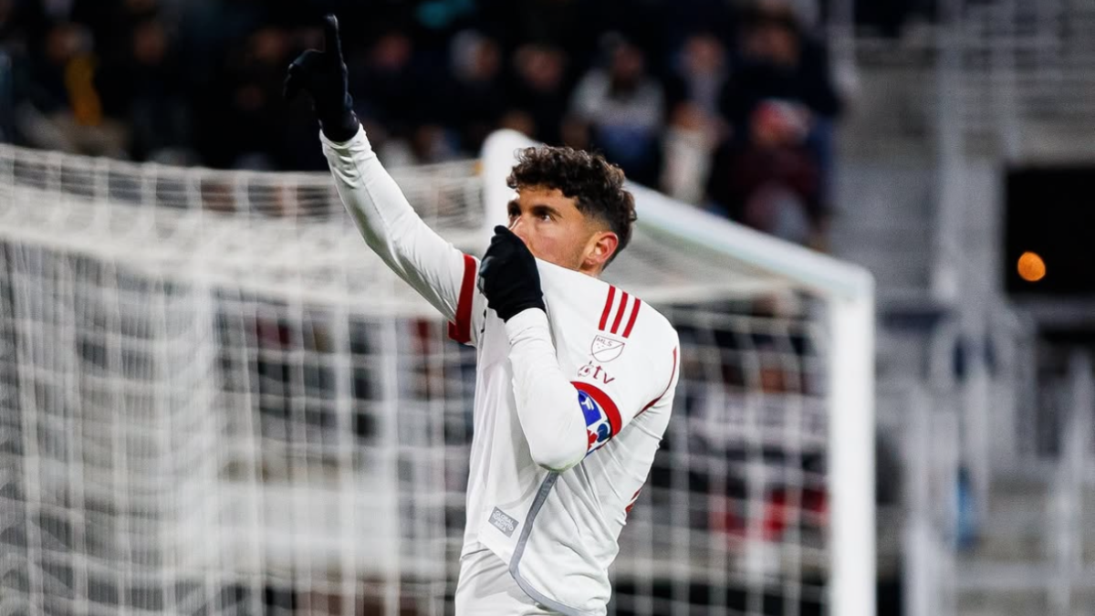Captain Jonathan Osorio scores Toronto FC's first goal of 2025