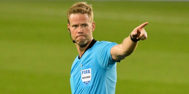Canadian Drew Fischer named referee for MLS Cup final