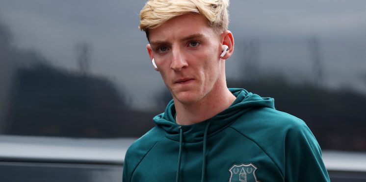 Lampard must start Anthony Gordon against Man United - Read Everton