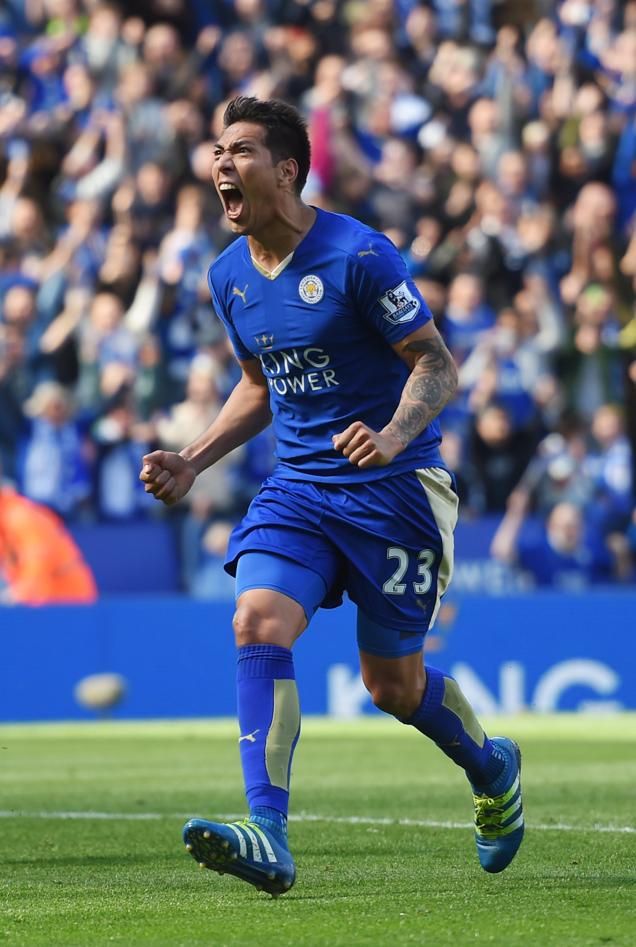 Striker: Leonardo Ulloa - Read Leicester