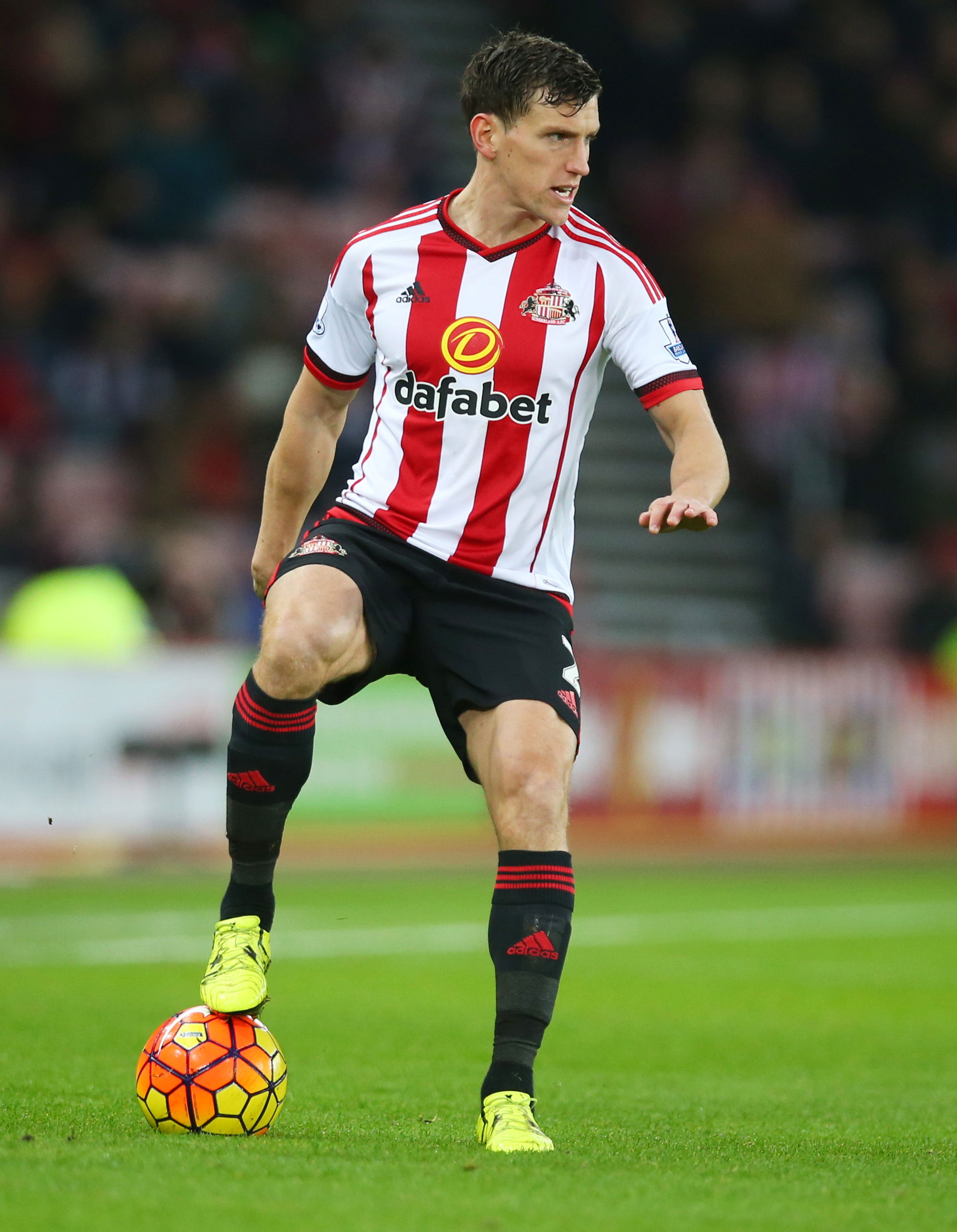 3. Billy Jones - Read Sunderland