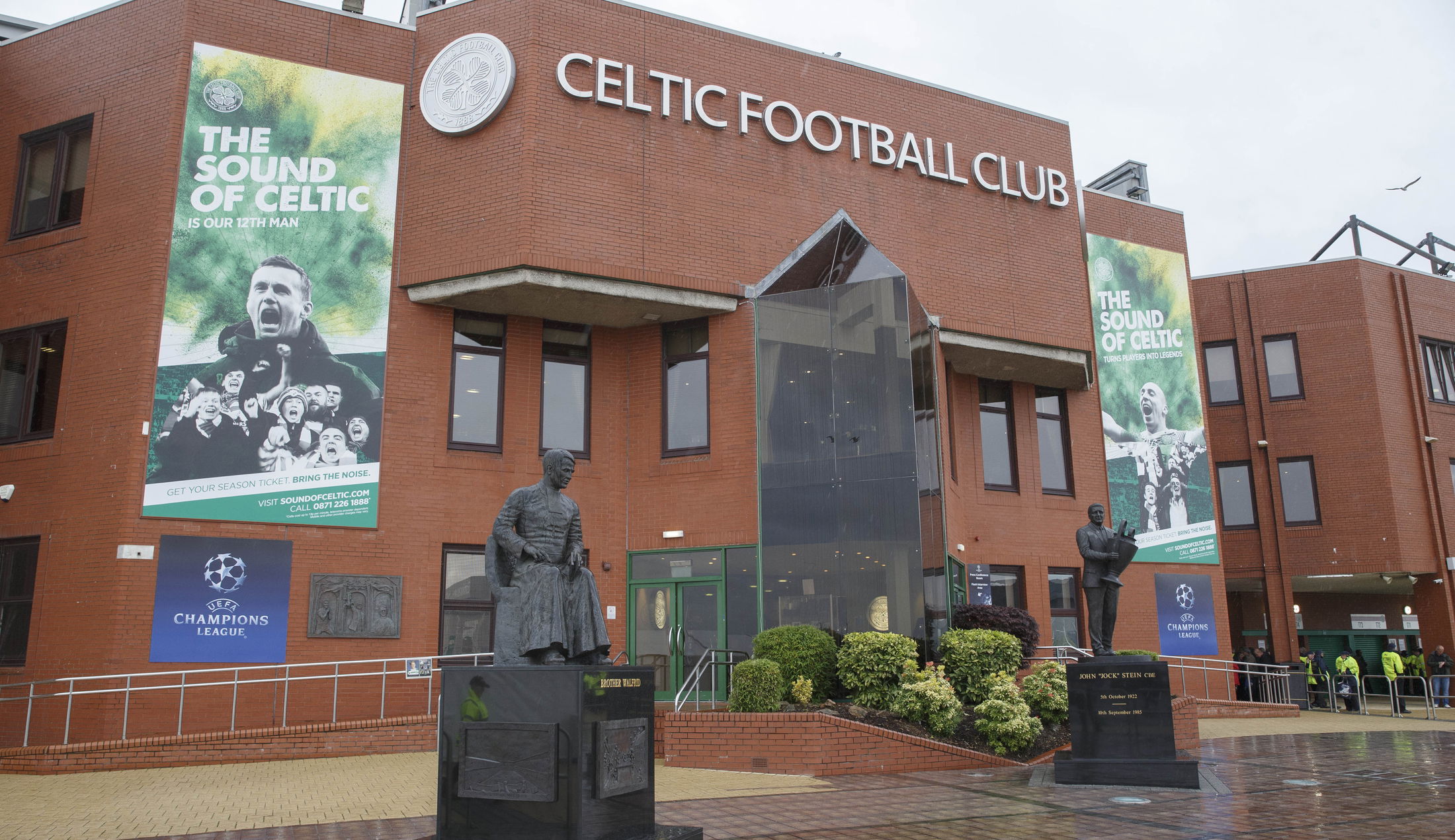 Eric Riley to step down as financial director - Read Celtic