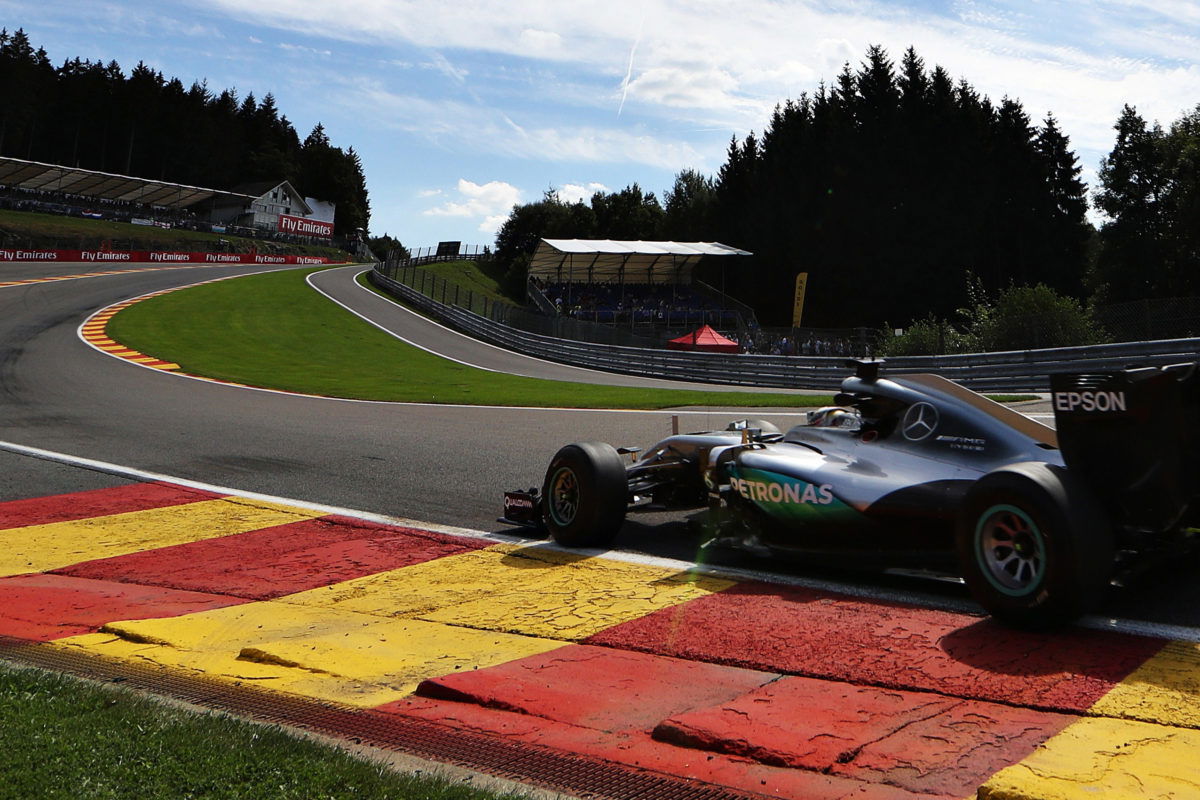 Famous F1 corners may be called 'straights' in 2017 - Read Motorsport