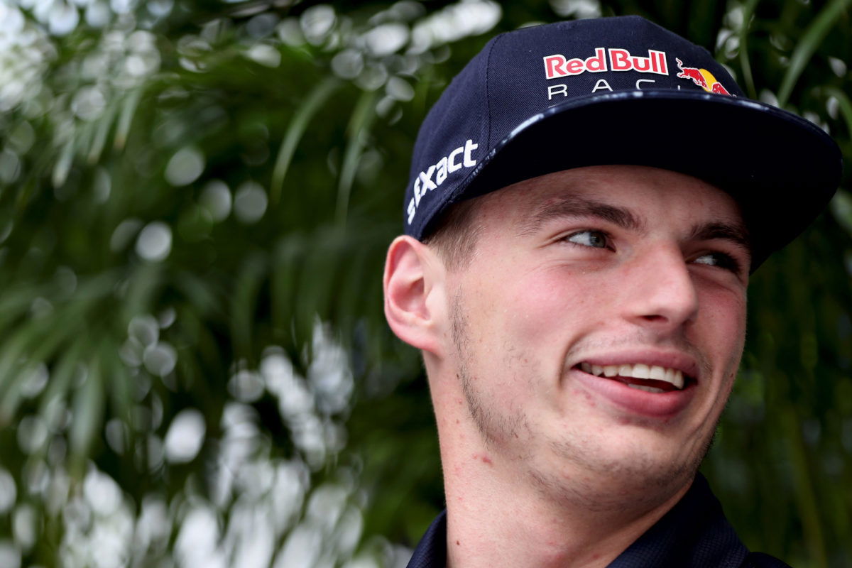 Verstappen extends Red Bull contract until end of 2020 - Read Motorsport