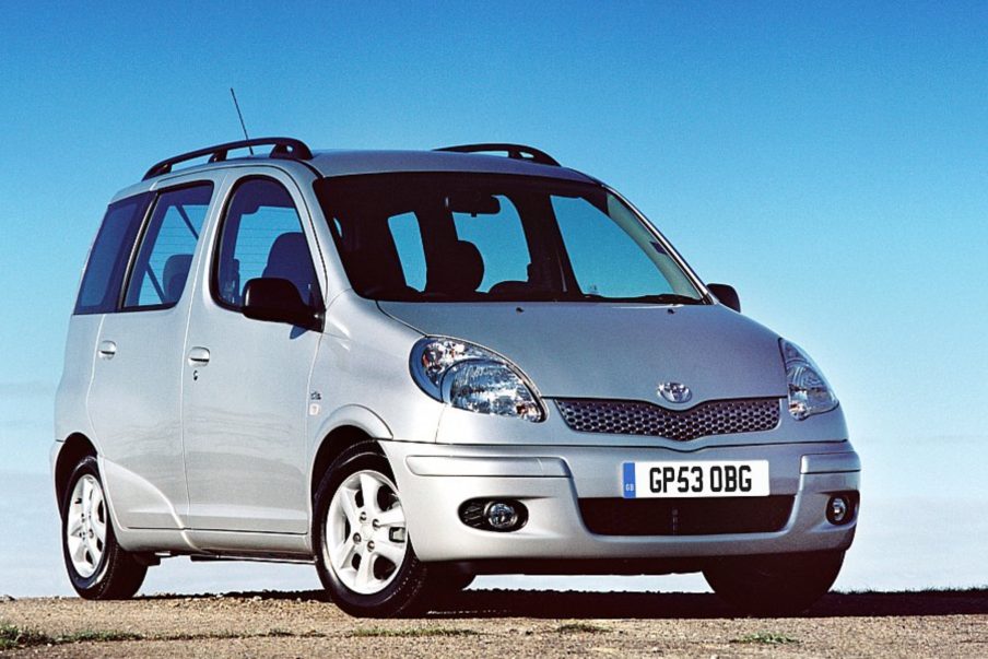 Family favourites: 30 of the most memorable MPVs - Read Cars