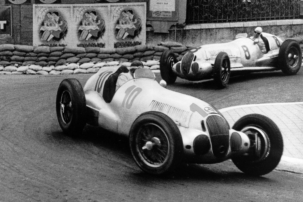 Mercedes W125 - Read Cars