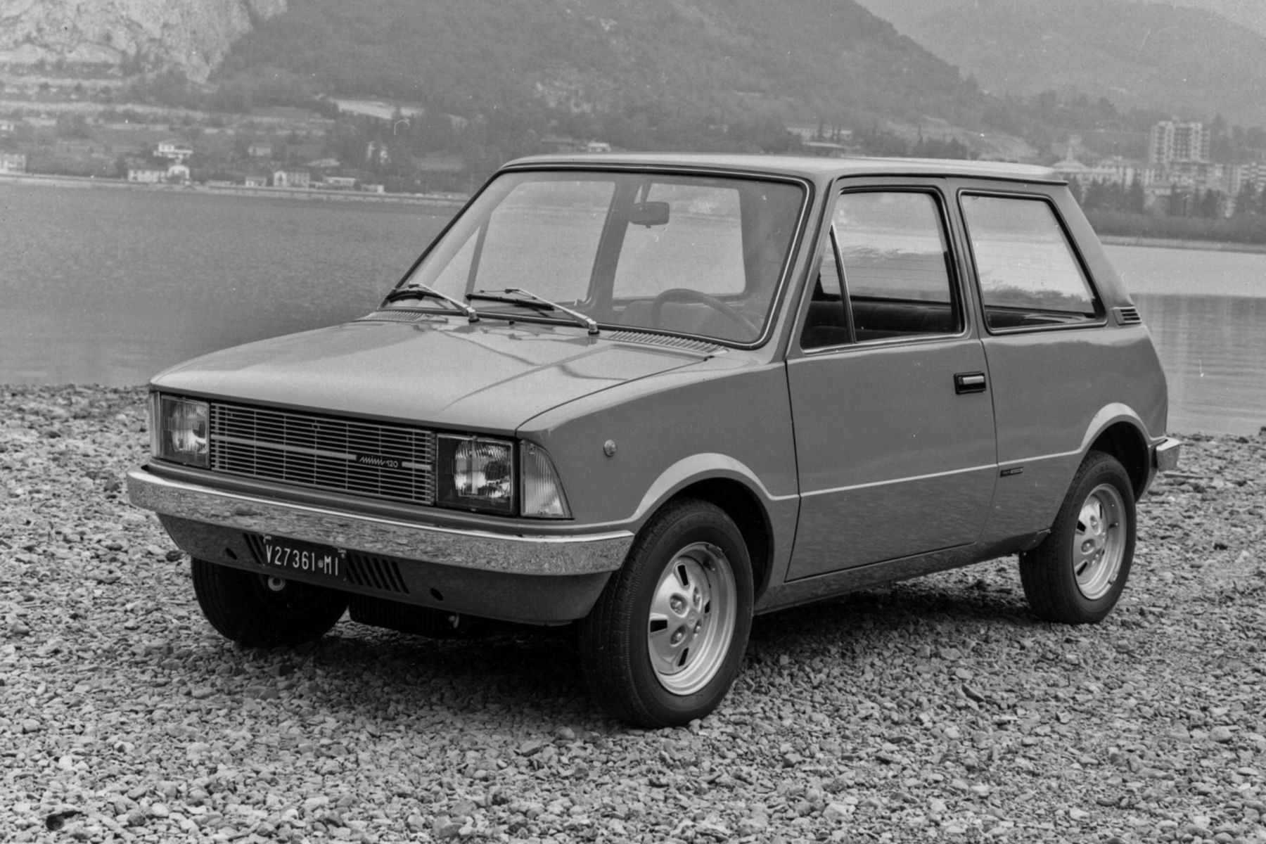Innocenti Mini - Read Cars