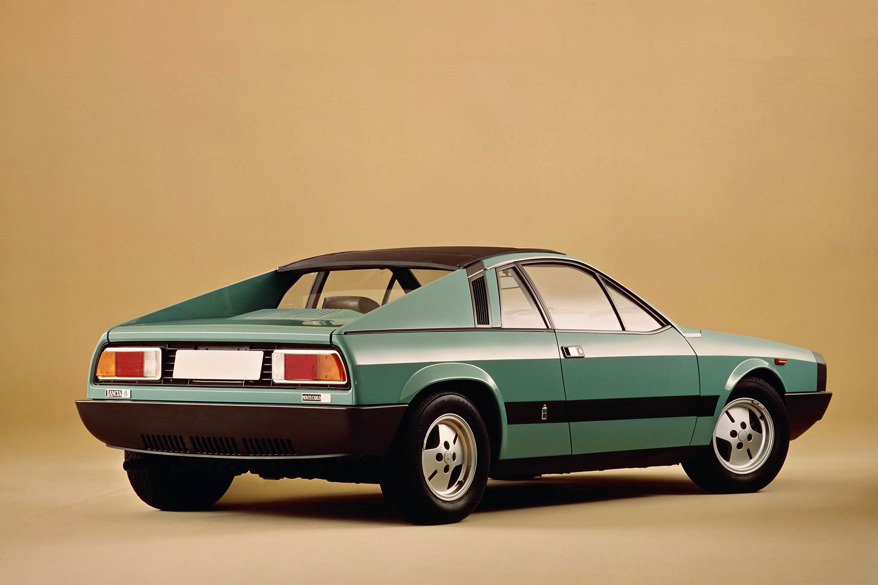 Lancia Beta – trust in the rust - Read Cars