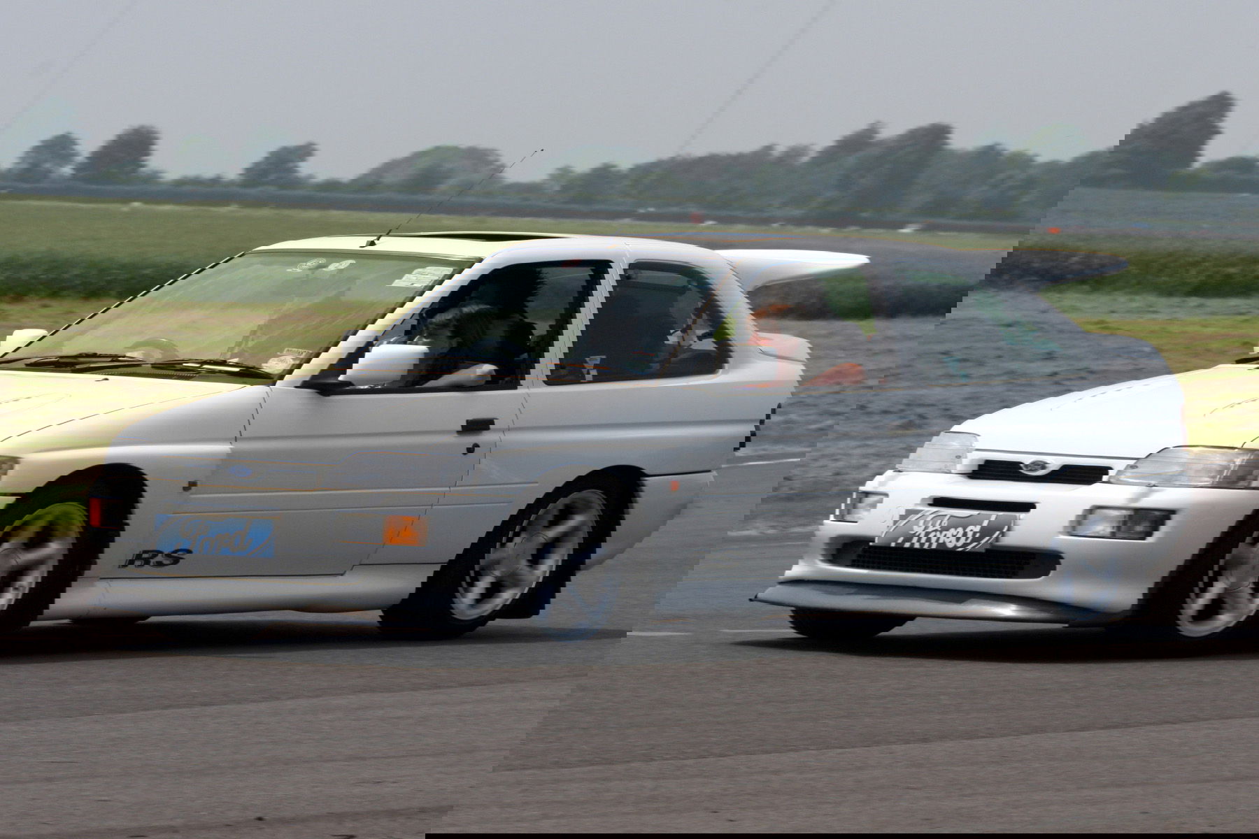 1992 Escort RS Cosworth - Read Cars