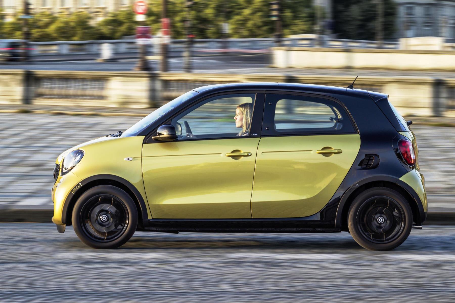 Smart ForFour 1.0 pure - 67.3mpg - Read Cars