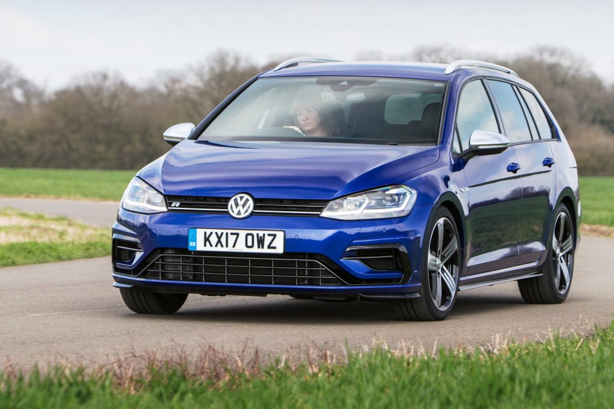 Volkswagen Golf R Estate (Performance pack) - 168mph - Read Cars