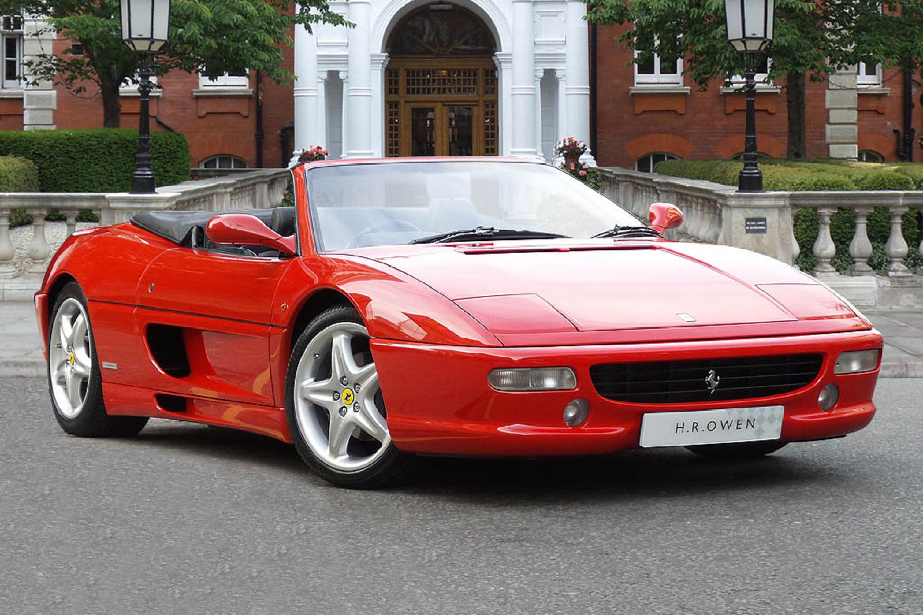 Ferrari F355 - Read Cars