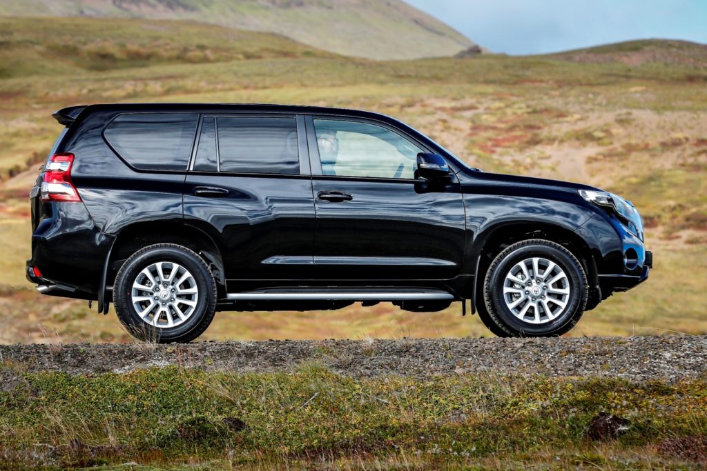 Big Beasts Largest SUVs On Sale In The UK Read Cars