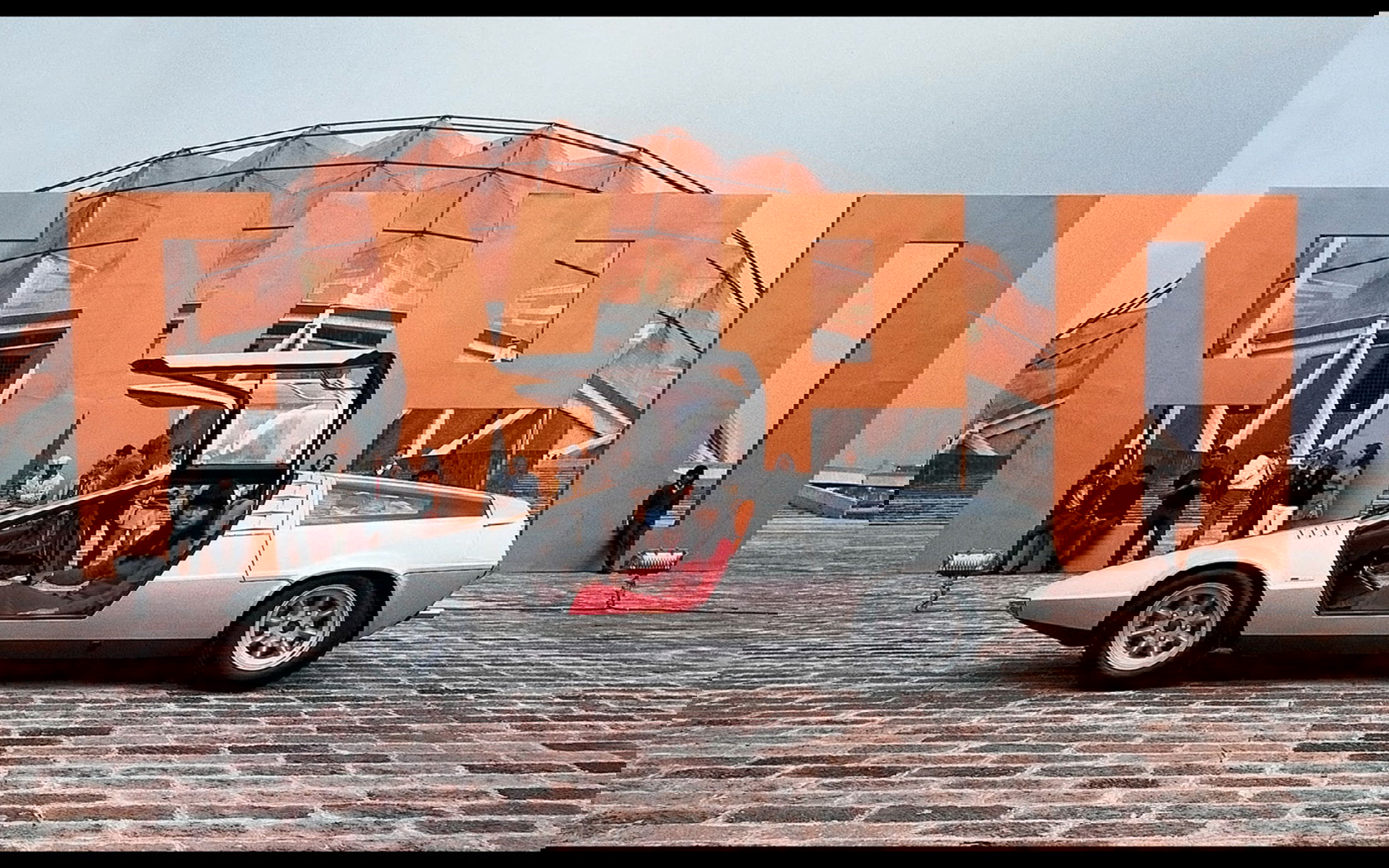 Porsche Tapiro - Read Cars