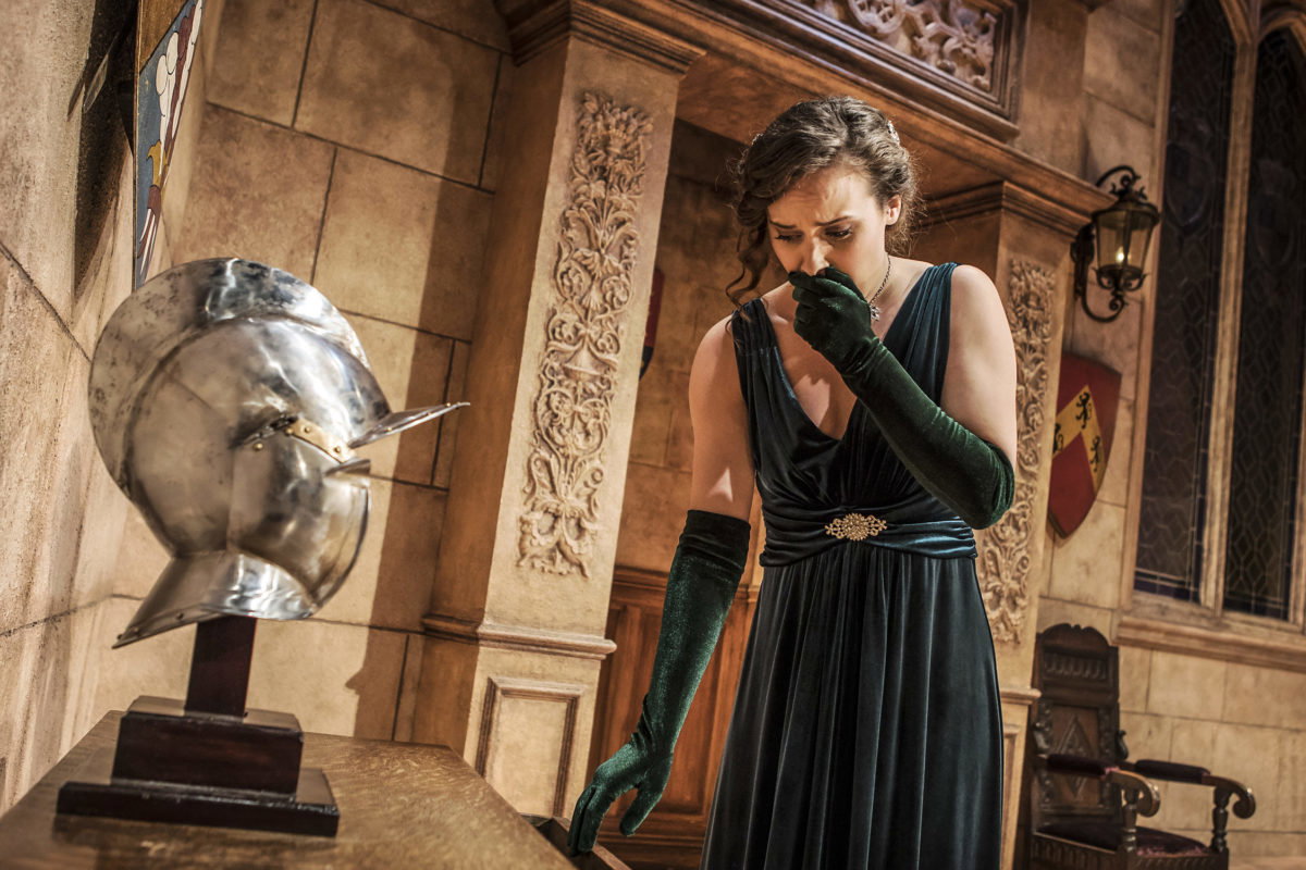 Stage Review - The Case of the Frightened Lady - CitiBlog