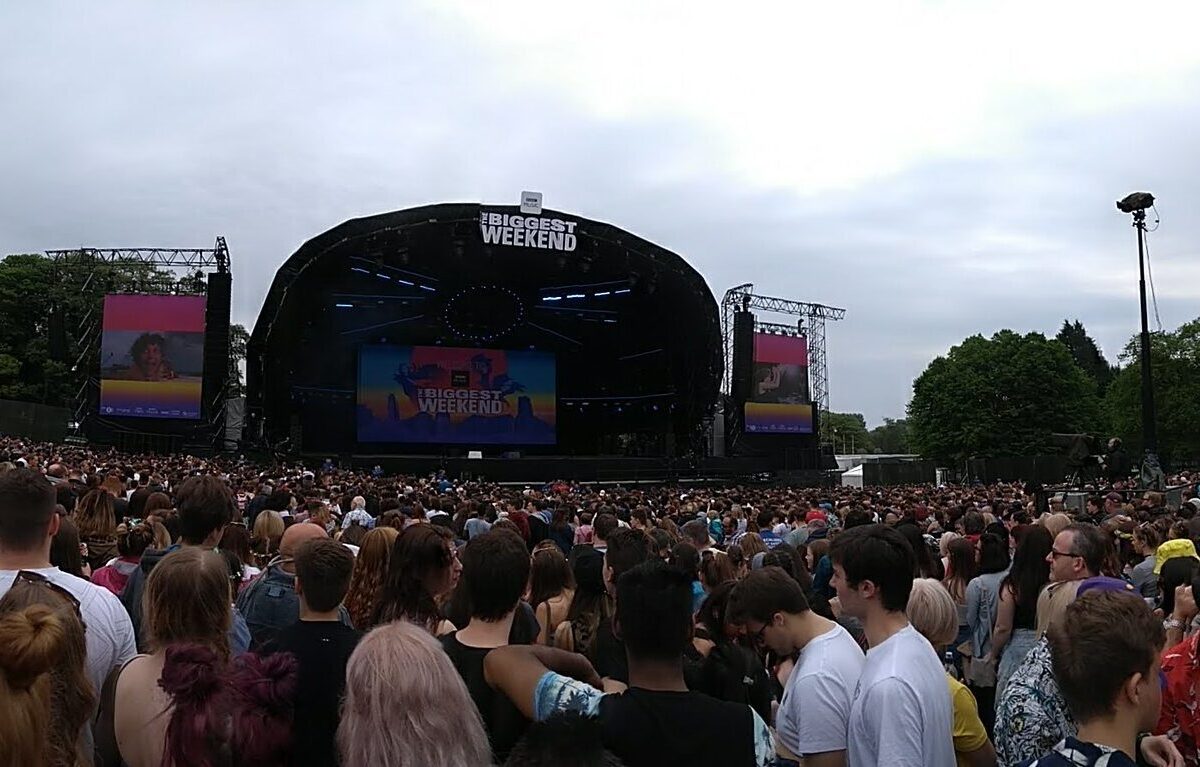 First names and ticket info announced for Radio 1 Big Weekend in Luton ...